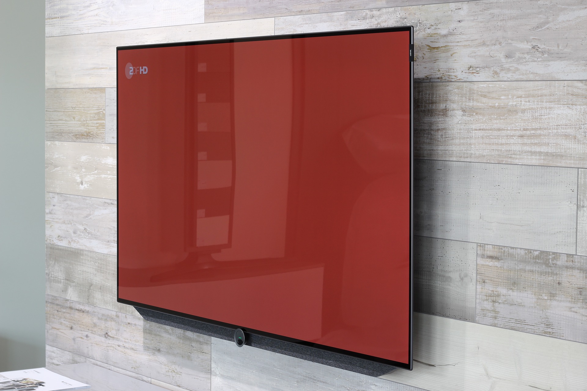 Are Quantum Dot TVs Outperforming OLEDs Are Quantum Dot TVs Outperforming OLEDs